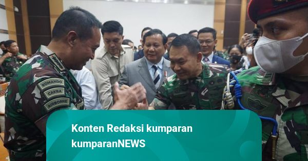 Anggota Komisi I Usai Rapat: Andika-Dudung Baik-baik Saja, I Feel It's Good | kumparan.com